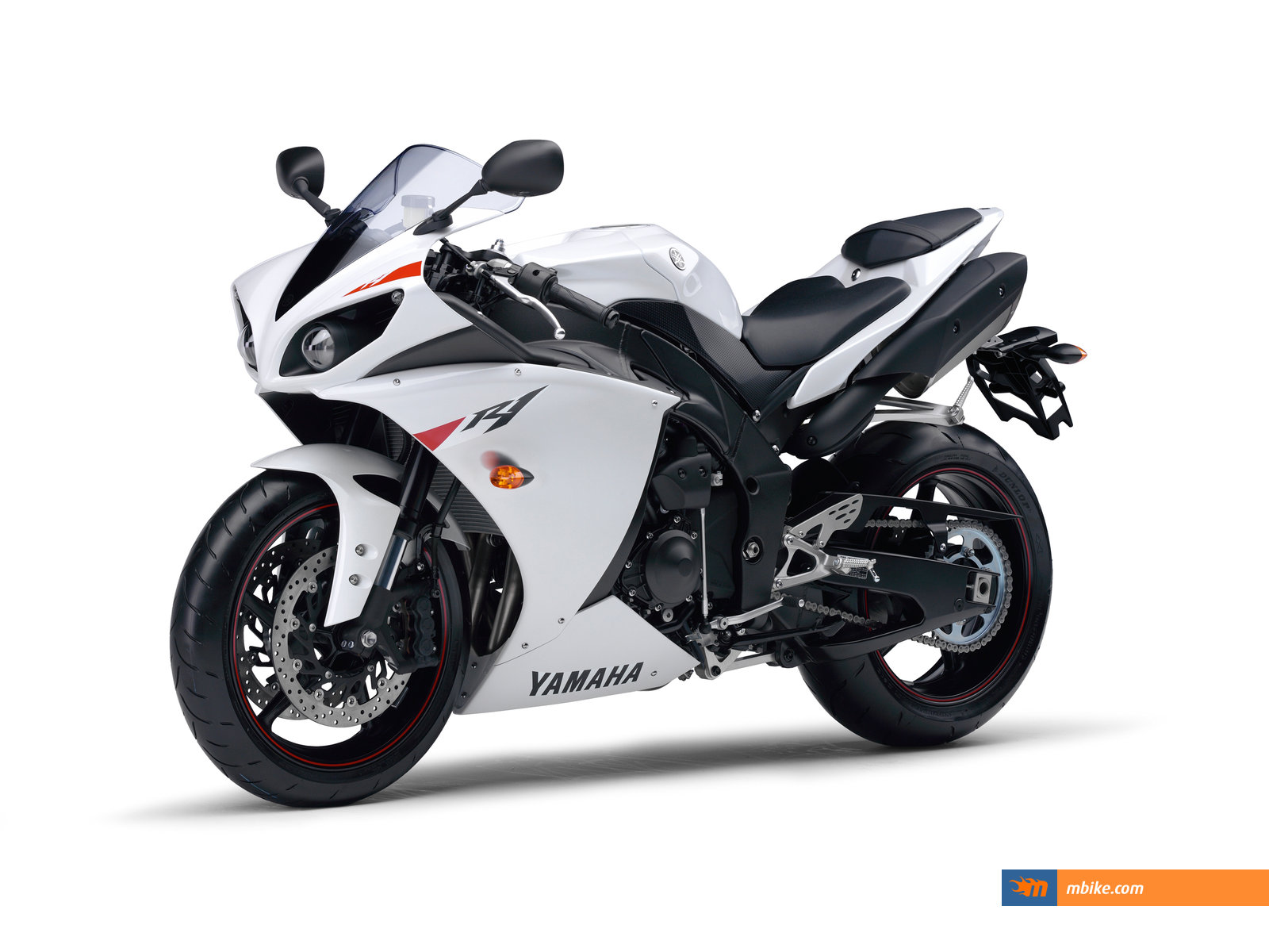 2011 Yamaha YZF R1 Wallpaper Mbike